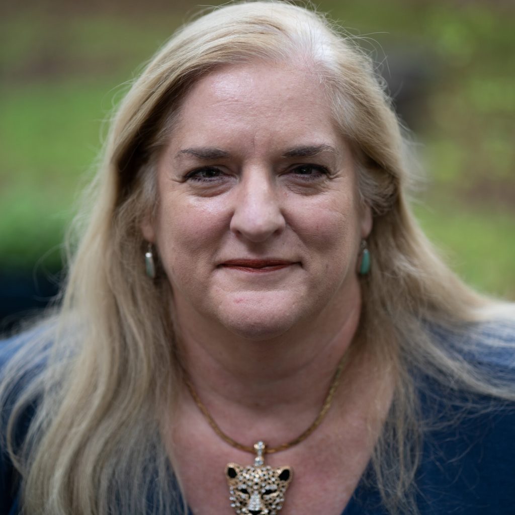 Spinning Gold 2020 - Briana Saussy